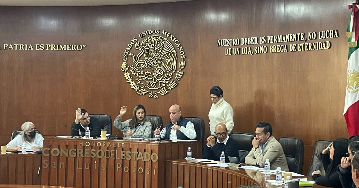 Definen candidatos para presidir el TECA - Astrolabio